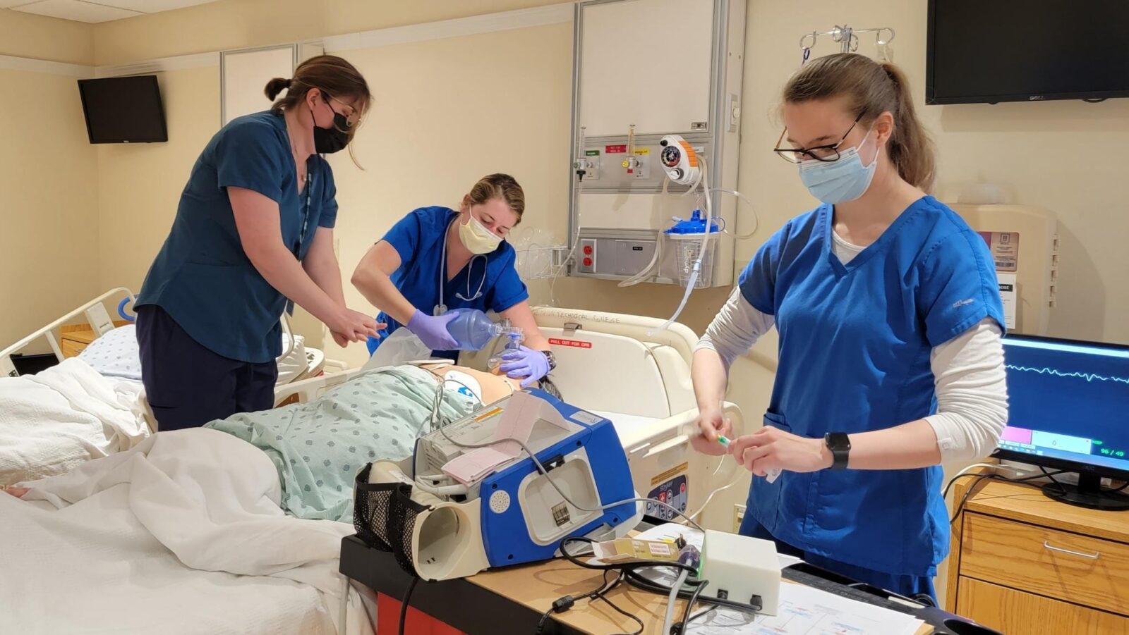 Gifford and VTC Sim Lab a Winning Combination for Nurses and Students